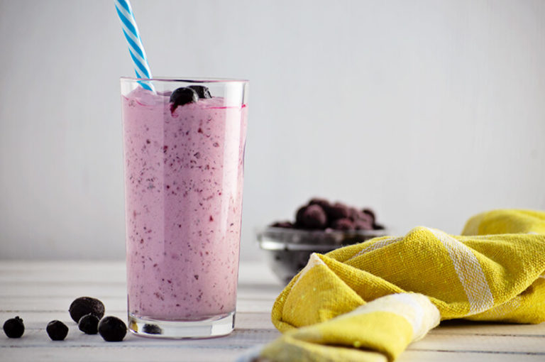 Blueberry Lemon Smoothie – Kiss My Keto Blog